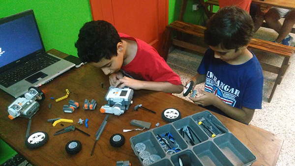 Talleres de Robótica para niños y adolescentes en Asunción y Alto ...